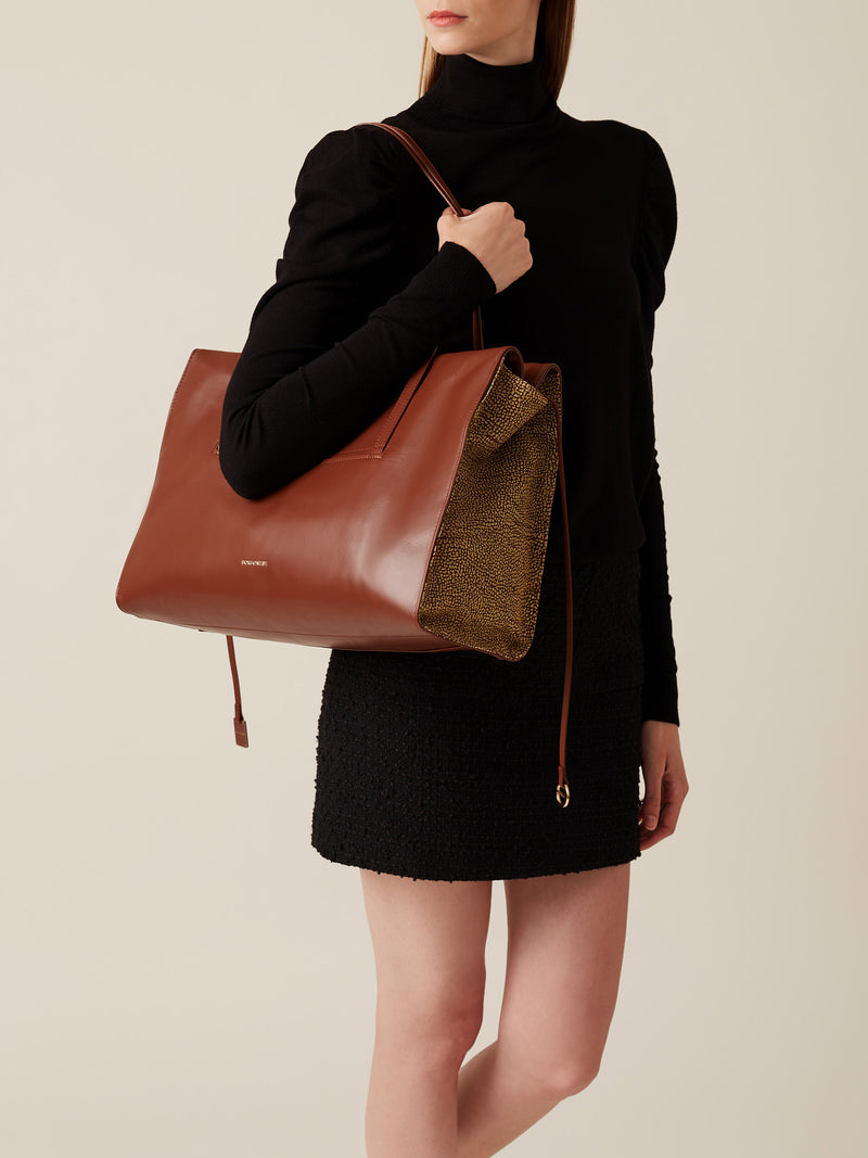 Bags and Backpacks Woman: leather and fabric | Borbonese